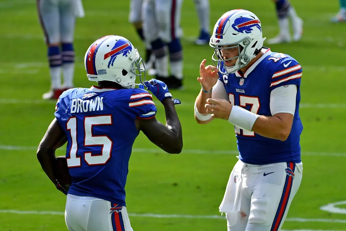 Bills' receiving corps make them exciting team to watch - Trainwreck Sports
